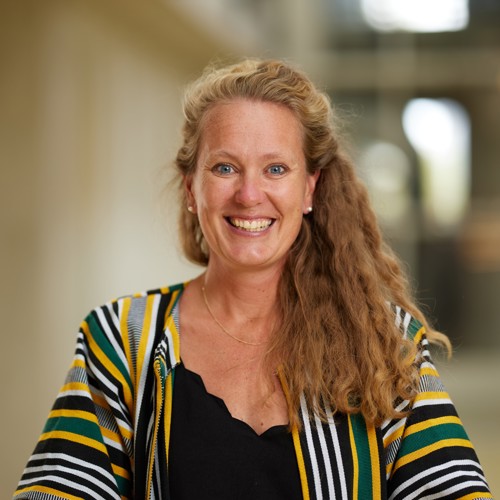Dr. E. (Emily) F.A. van ‘t Wout | LUMC
